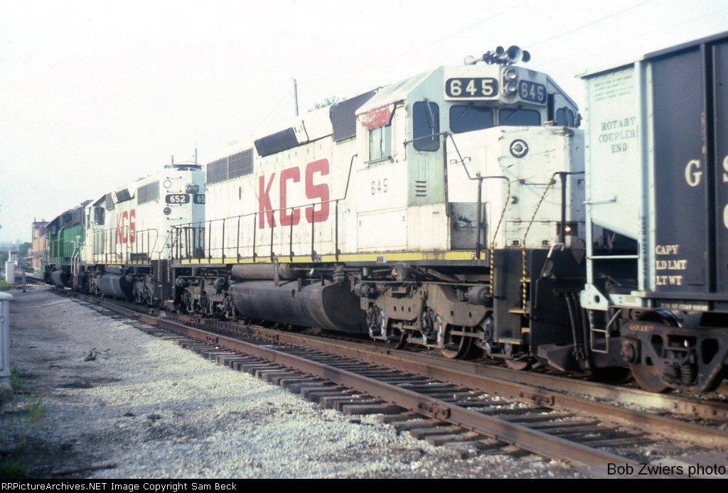 KCS 645 and 652 on a Southbound Coal Train